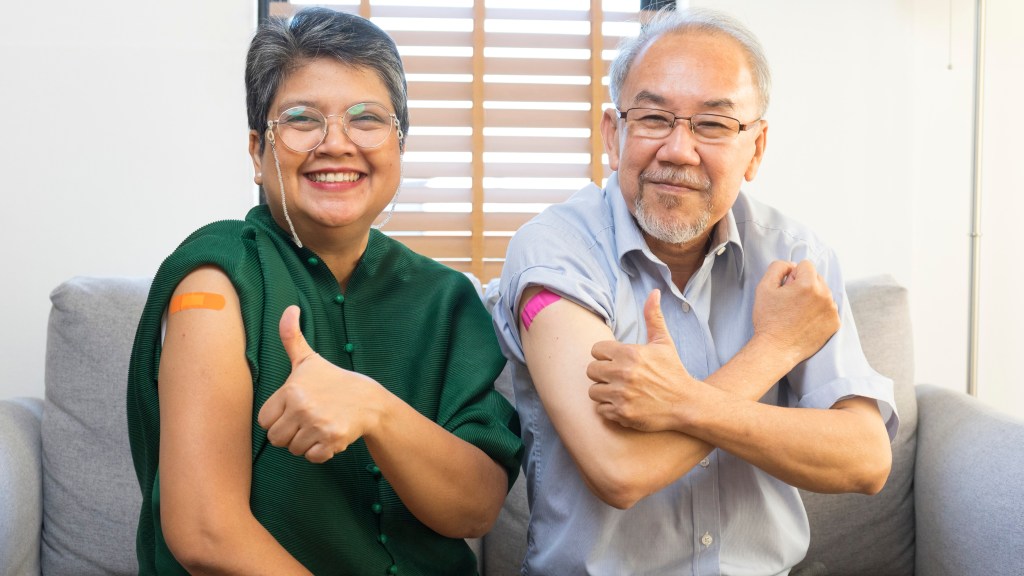 Fall and winter vaccines: Q&A with Dr. Eric Chow – PUBLIC HEALTH INSIDER